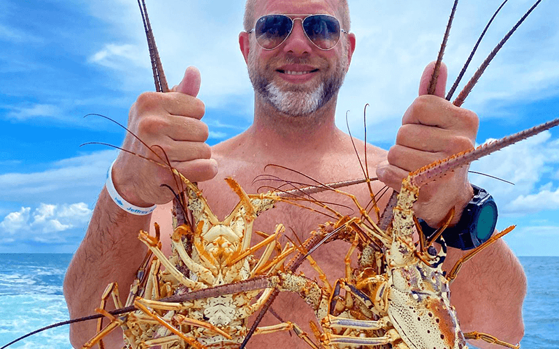 Key Largo Lobster Hunting Charters - Forever Young Charter Company