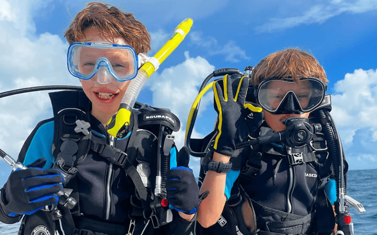 Dry Tortugas Scuba Diving Charters - Forever Young Charter Company